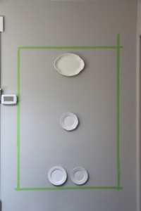 How to Decorate with Plates on a Wall