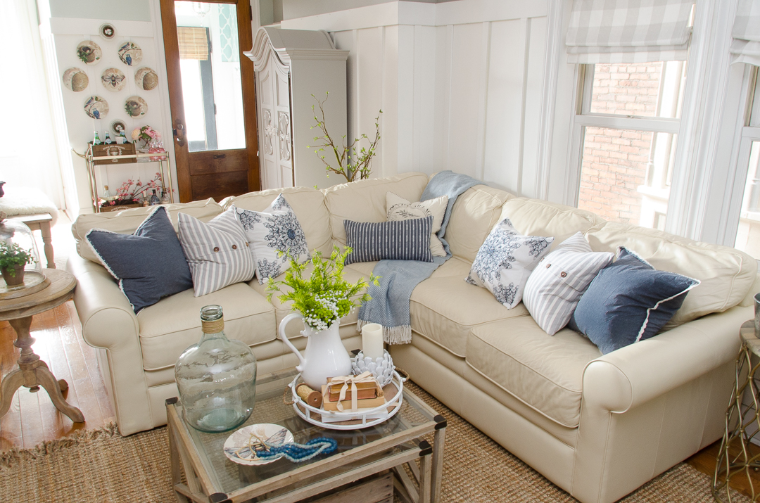 Spring Home Tour: 9 Tips for Effortless Spring Decorating