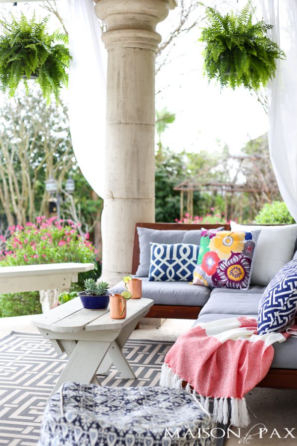 20 Beautiful Spring Porch and Patio Ideas