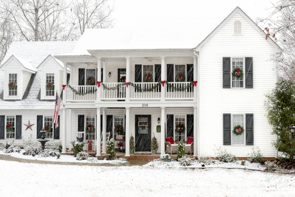 Red Plaid Christmas Home Tour