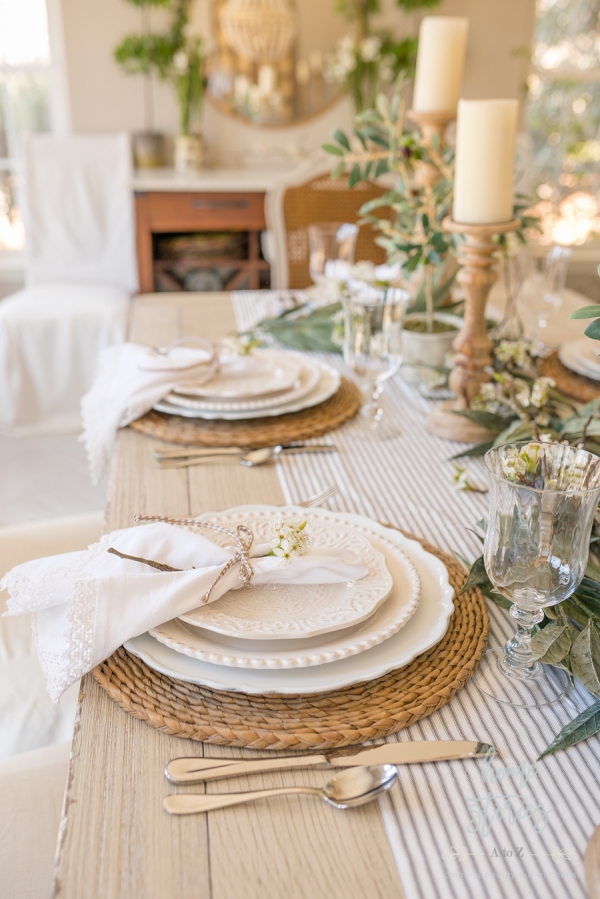Spring Table Settings: How to Create a Gorgeous Spring Table