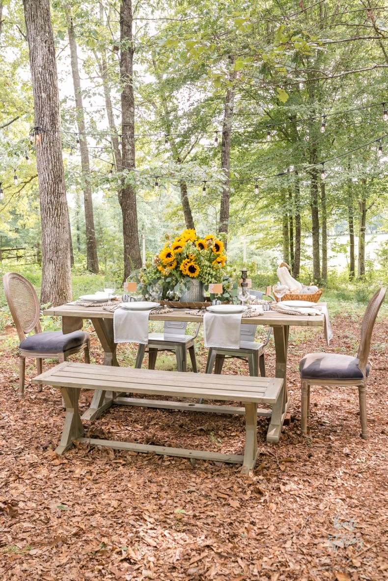 5 Outdoor Entertaining Tips to Creating a Gorgeous Fall Tablescape