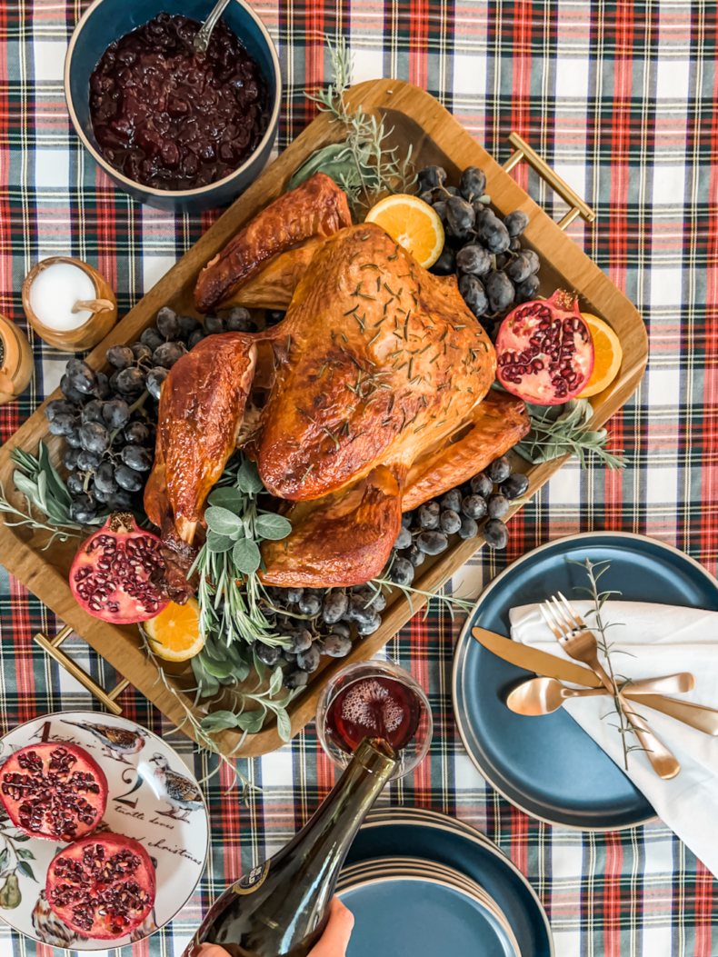 8 Tips on How to Host a Stress Free Holiday Meal