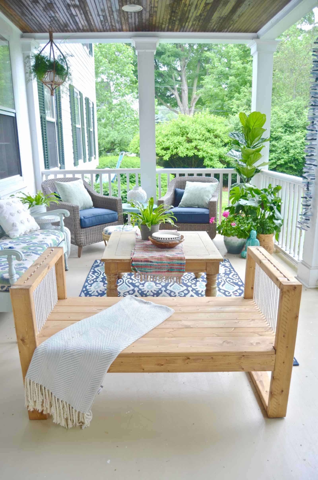 DIY 2×4 Projects: 15+ Simple Building Projects Using 2×4 Lumber