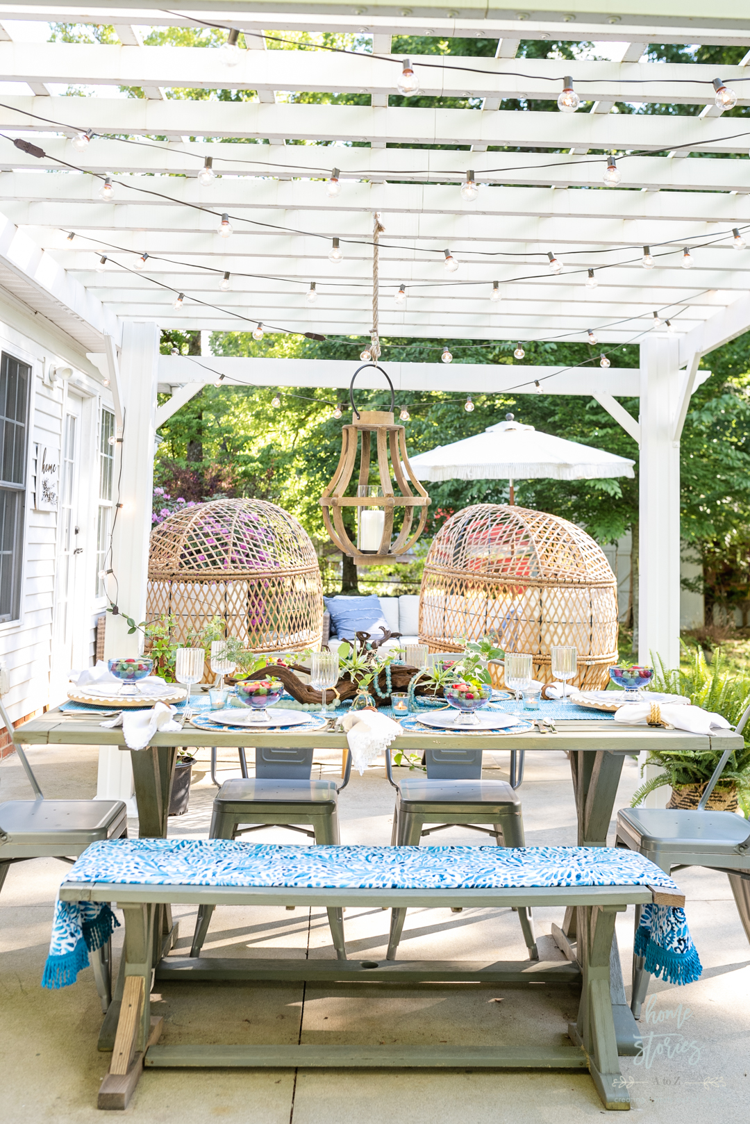 Outdoor Entertaining | How to Create a Beautiful Coastal Outdoor Table ...
