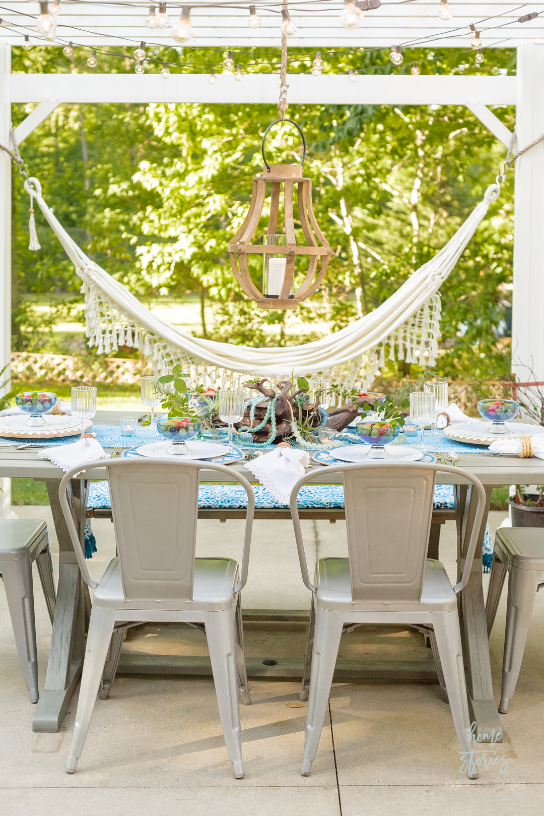Outdoor Entertaining | How to Create a Beautiful Coastal Outdoor Table ...