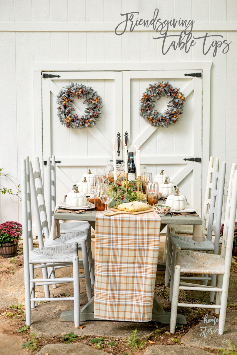 Effortlessly Beautiful Friendsgiving Outdoor Fall Table Setting